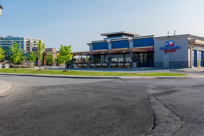 Urban Architecture in Toronto: A Stunning Storefront HDRi Maps and ...