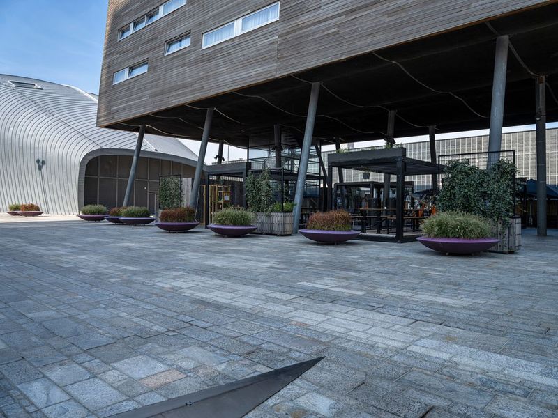 Urban Design in Europe: Enjoying the Clear Sky HDRi Maps and Backplates