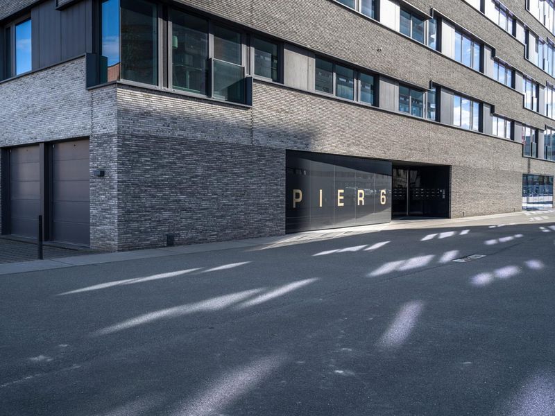 Urban Design in Germany's City: Exploring the City's Tar Streets HDRi ...