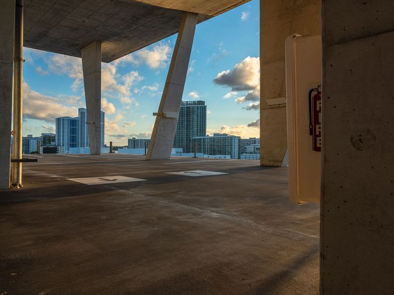 Urban Design in Miami: Skyscrapers and Concrete Surfaces HDRi Maps and ...