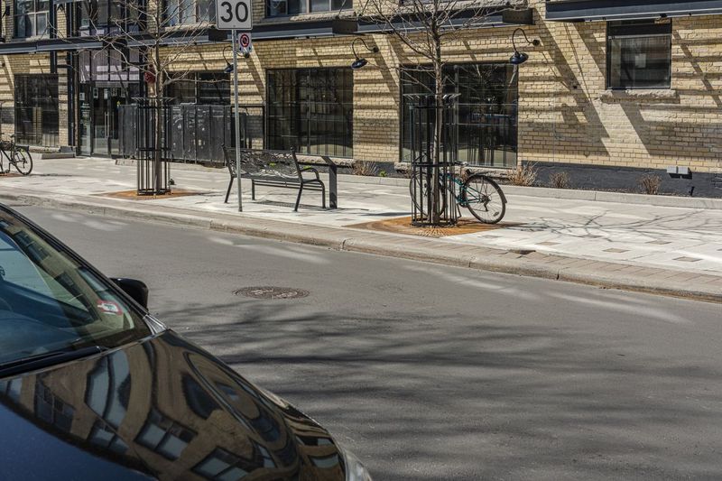 Urban Design in Toronto, Ontario, Canada: A Showcase of Modern ...