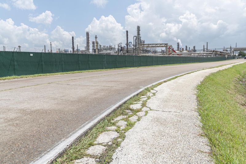 Urban Landscape of Dallas Road Factory HDRi Maps and Backplates