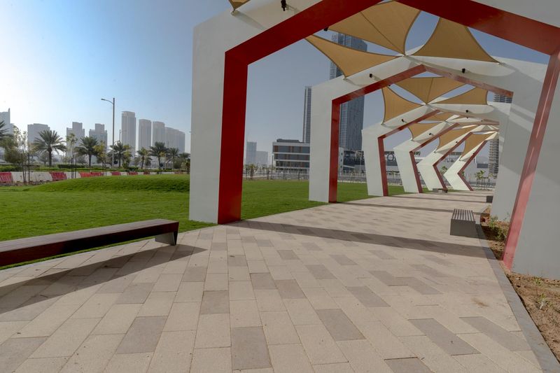 Urban Recreational Space in Abu Dhabi, United Arab Emirates HDRi Maps ...
