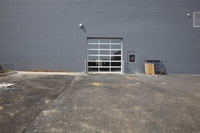 Urban USA: Warehouse Loading Dock - HDRi Maps and Backplates