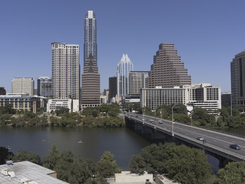 USA Cityscape: An Aerial View of the Metropolis HDRi Maps and Backplates
