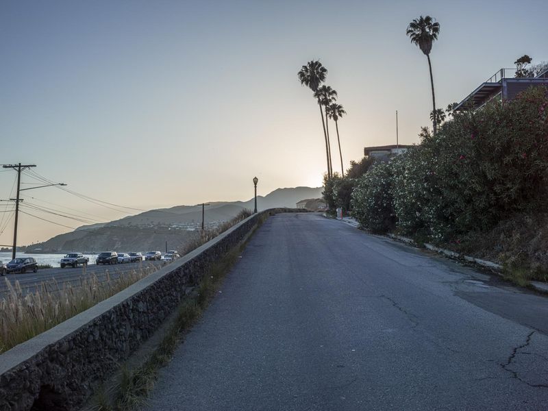 USA Dawn: Asphalt Road with Coastal Views HDRi Maps and Backplates