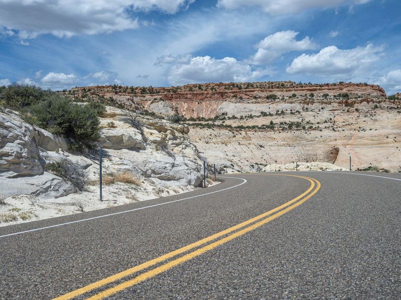 USA: A Day of Clouds and Nature in a Stunning Landscape HDRi Maps and ...