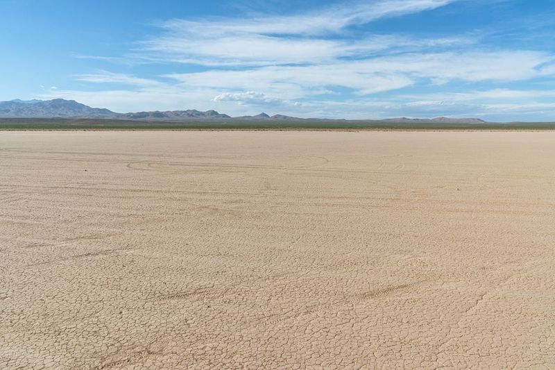 f97169ec60727213 - HDRi Maps and Backplates