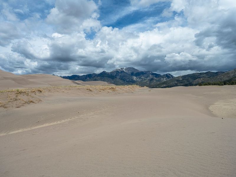USA Landscape: Open Space in the Desert HDRi Maps and Backplates