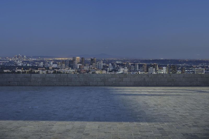 USA's Modern Architecture: City Plaza with Open Space HDRi Maps and ...