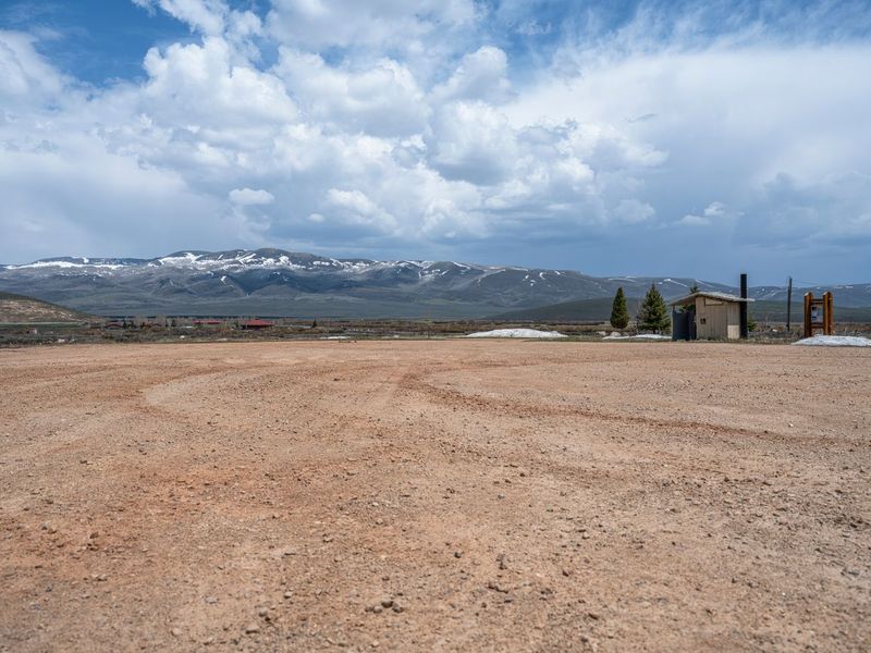 USA's Mountainous Terrain: Open Spaces and Scenic Views HDRi Maps and ...
