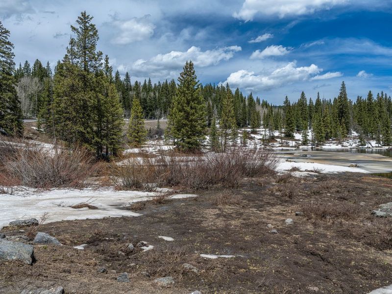 USA Open Space: Lake Surrounded by Clouds in Winter HDRi Maps and ...