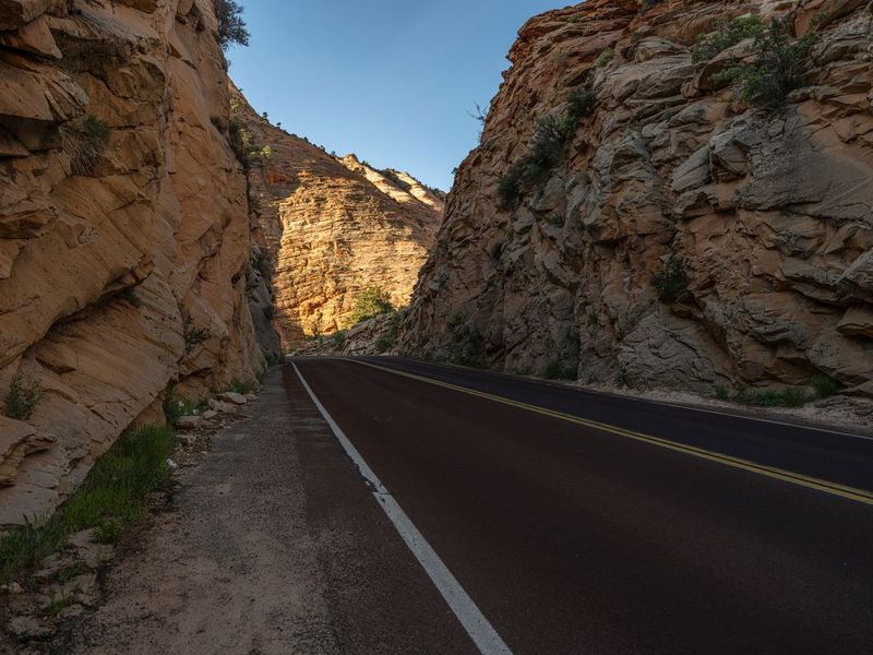 USA Road and Shadows: Exploring Zion National Park HDRi Maps and Backplates