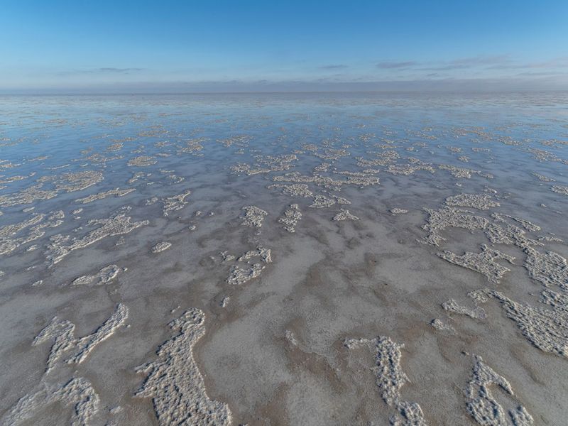 USA's Salt Lake: Desert Views with Mountain Range HDRi Maps and Backplates
