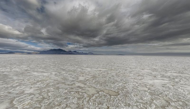USA's Salt Lake: Mountain and Salt Formations HDRi Maps and Backplates