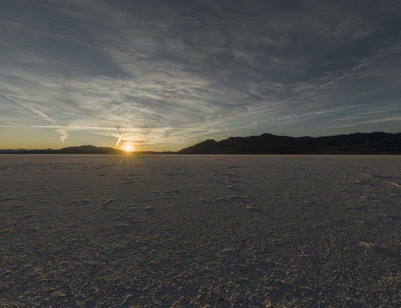 Utah Dawn Mountain Desert Landscape HDRi Maps and Backplates