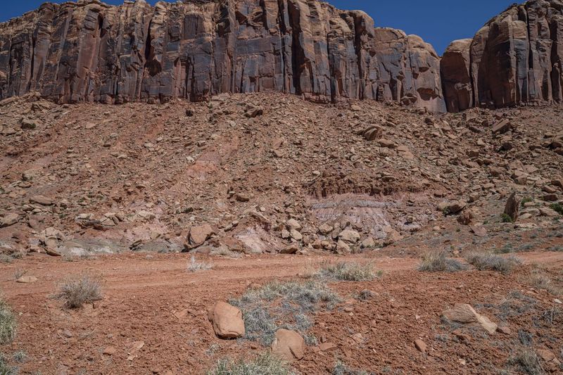 A Day in Utah's Desert: Red Rock Formations HDRi Maps and Backplates
