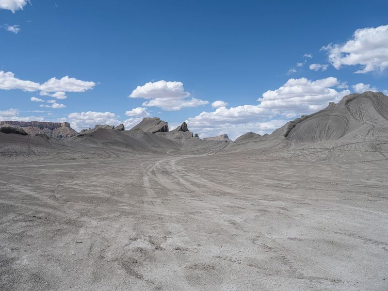 Utah Desert Landscape: Open Spaces and Endless Adventure - HDRi Maps ...