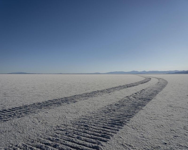 Utah Desert: Endless Sands and Expansive Horizon - HDRi Maps and Backplates