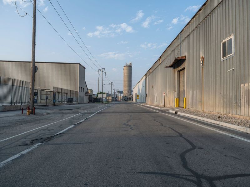 Utah's Industrial Scene: A Dirt Warehouse and Factory HDRi Maps and ...