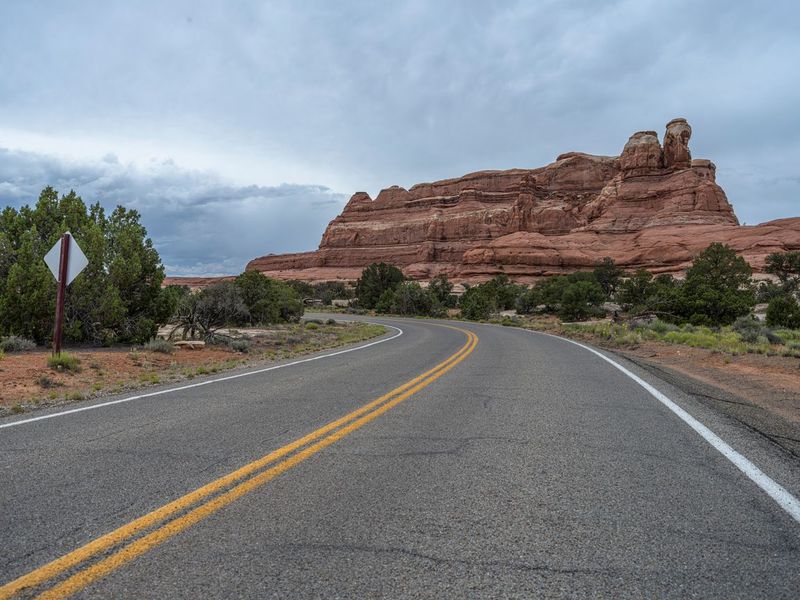 Utah Landscape: Asphalt Road Through Canyon HDRi Maps and Backplates