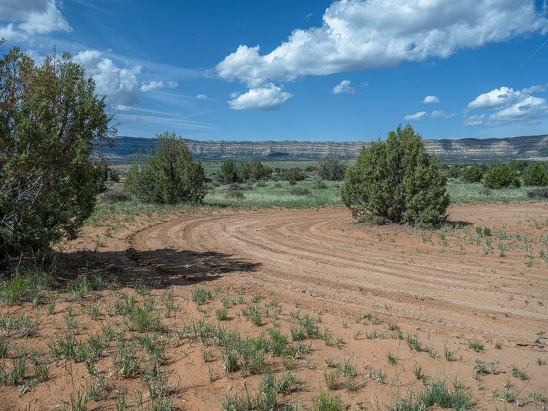 Utah Landscape: Off-Road Adventure to a Campground HDRi Maps and Backplates