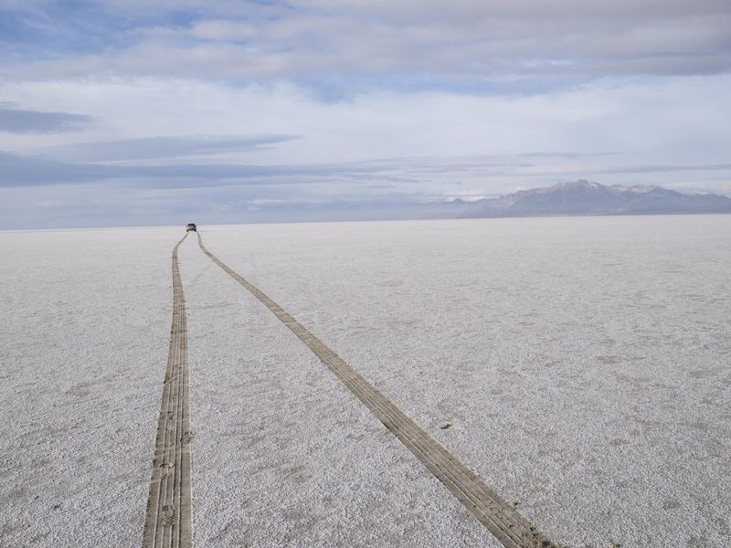Utah Landscape: Open Space Desert HDRi Maps and Backplates