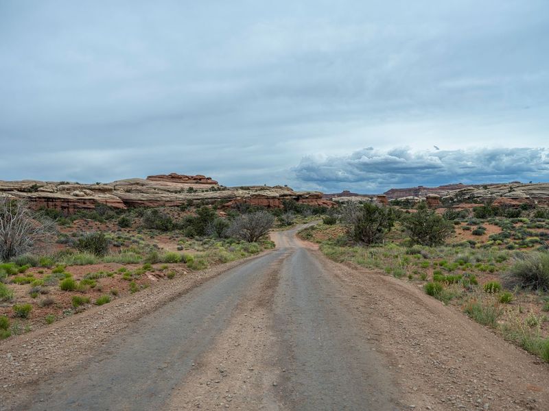 Utah's Red Rock Landscape: Straight Down the Road HDRi Maps and Backplates