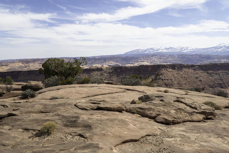 Utah's Red Rock Landscape: A Stunning Valley View - HDRi Maps and ...