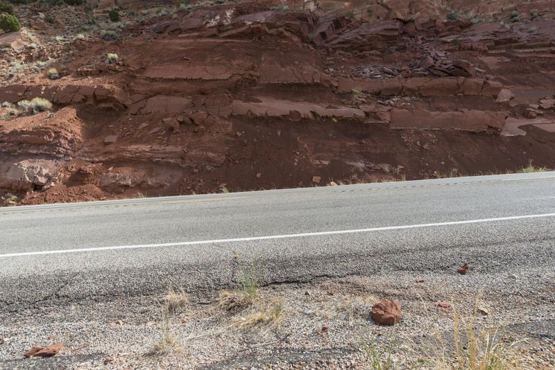 Utah Road: Travel Through Red Rock HDRi Maps and Backplates