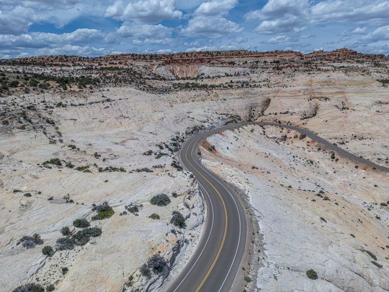 Utah Rural Road Landscape: Head of the Rocks HDRi Maps and Backplates