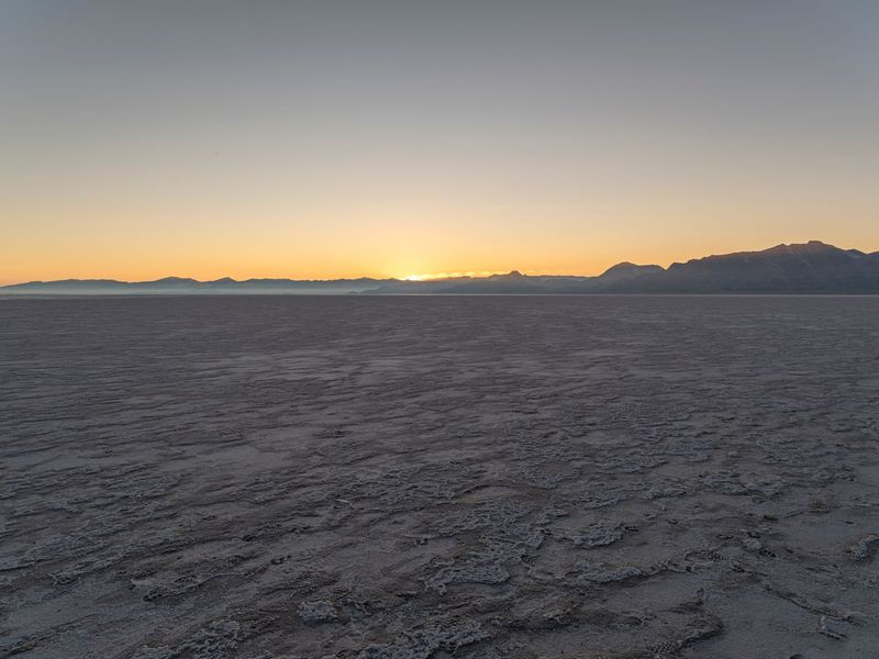 Utah's Salt Lake: Mountain Night Sky HDRi Maps and Backplates