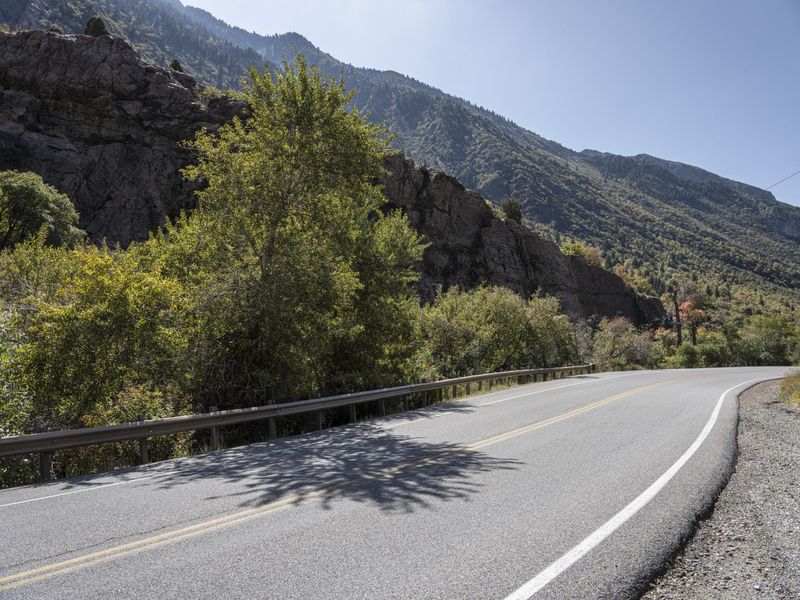 Utah Scenic Road Mountain Landscape HDRi Maps and Backplates