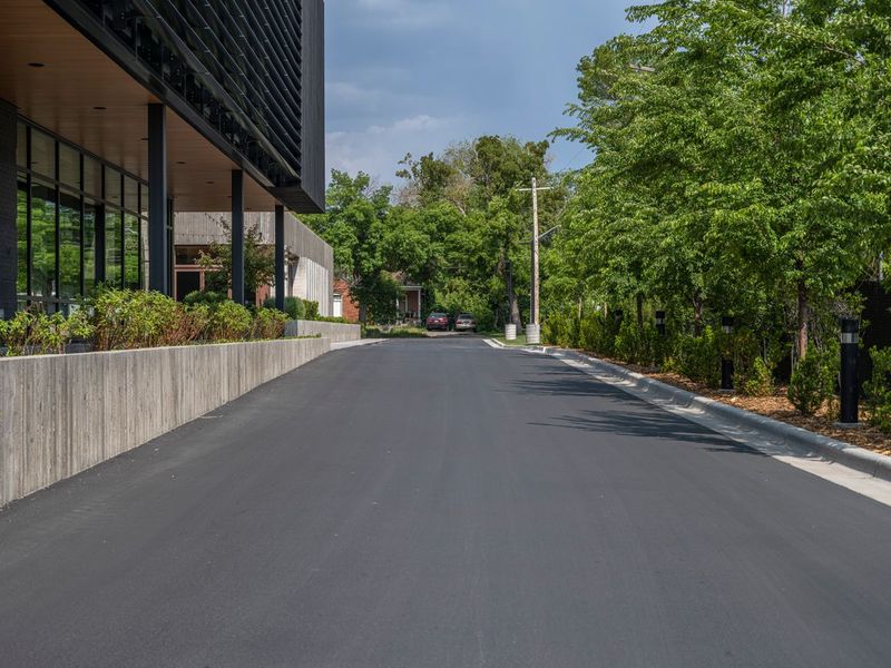 Utah Urban: Modern Office Buildings and Clear Skies HDRi Maps and ...