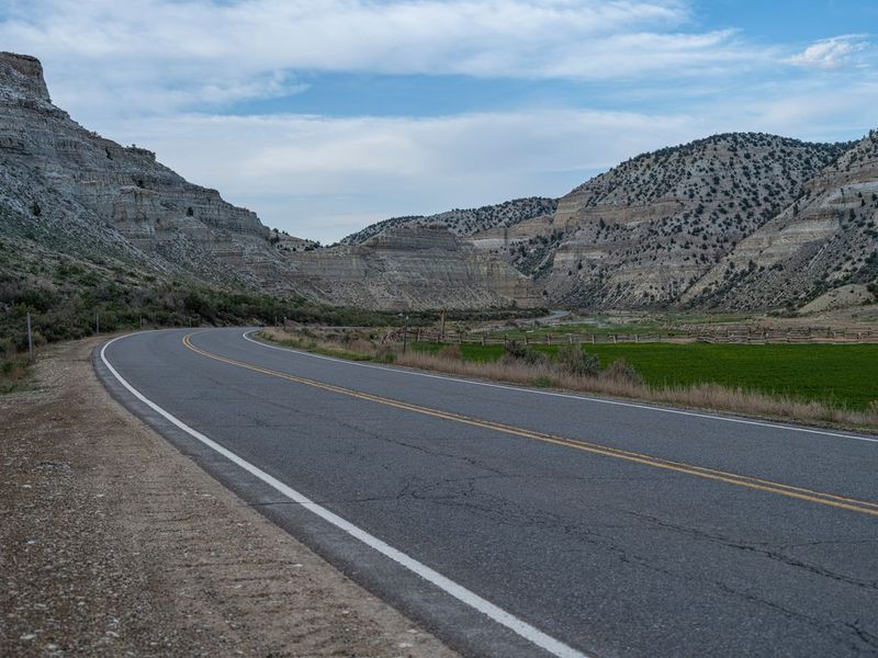 Utah, USA Road Landscape HDRi Maps and Backplates