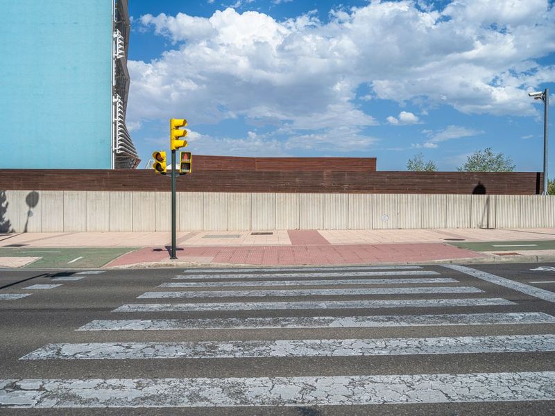 Zaragoza, Spain: Zebra Crossing and Traffic Lights HDRi Maps and Backplates